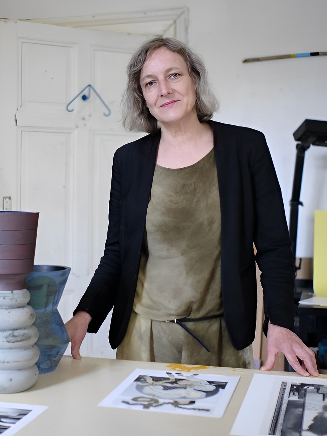 Inken Reinert im Pop Up Store - artspring - Der Stadtbezirk wird Galerie